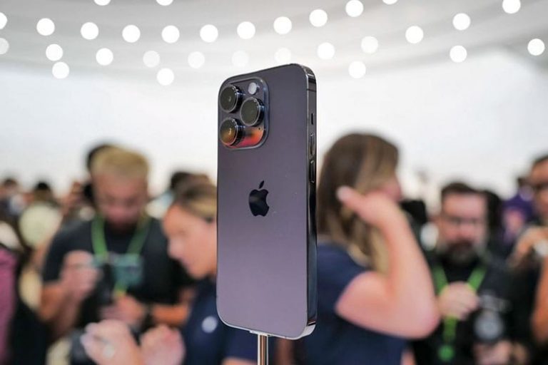 Trên tay iPhone 14 Pro Max màu tím: "Át Chủ Bài" của Apple