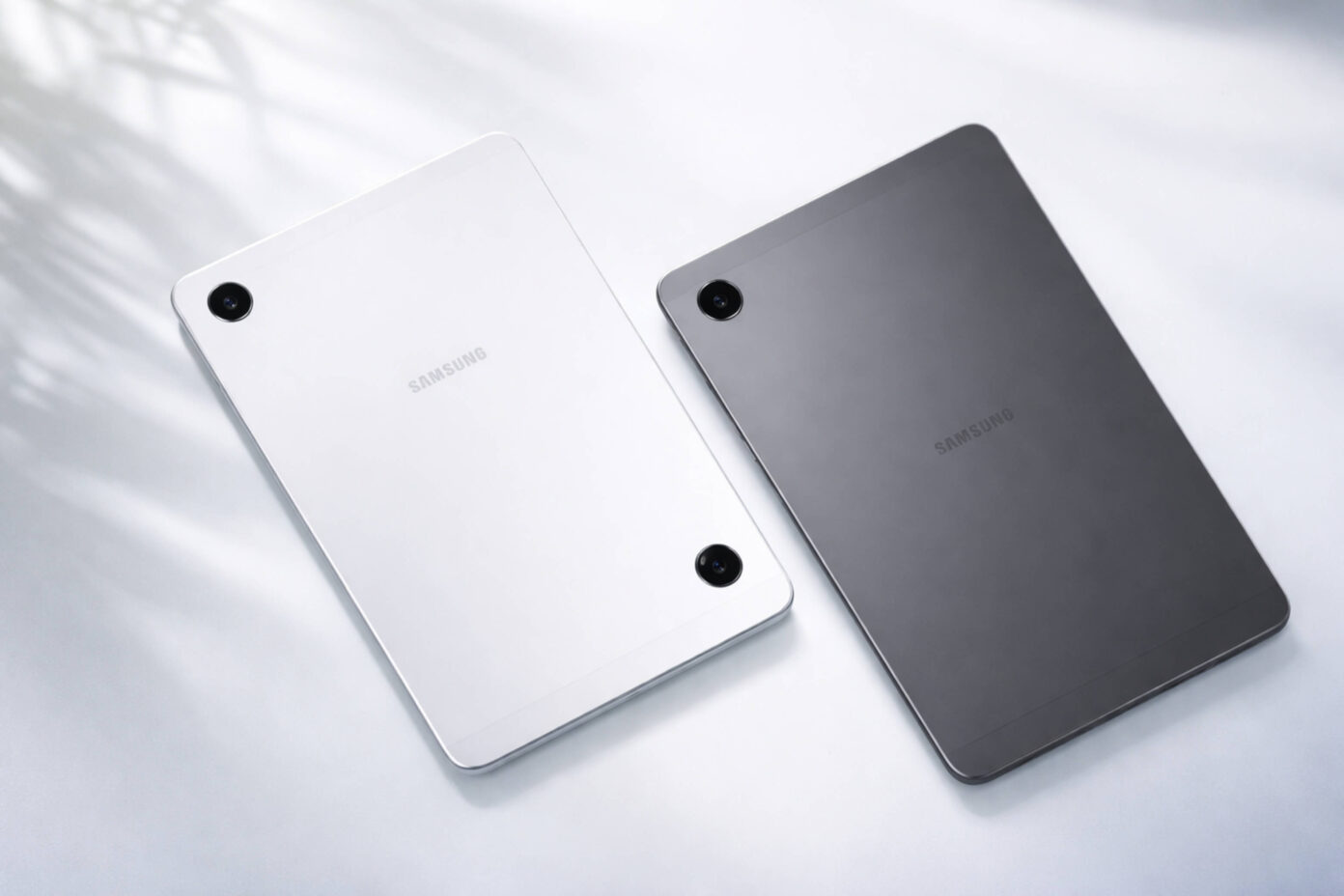 Trên tay Samsung Tab A11 LTE: Nhỏ gọn, kết nối 4G